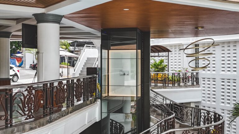 Outdoor Lift | Outdoor Elevator | Outdoor Wheelchair Lifts